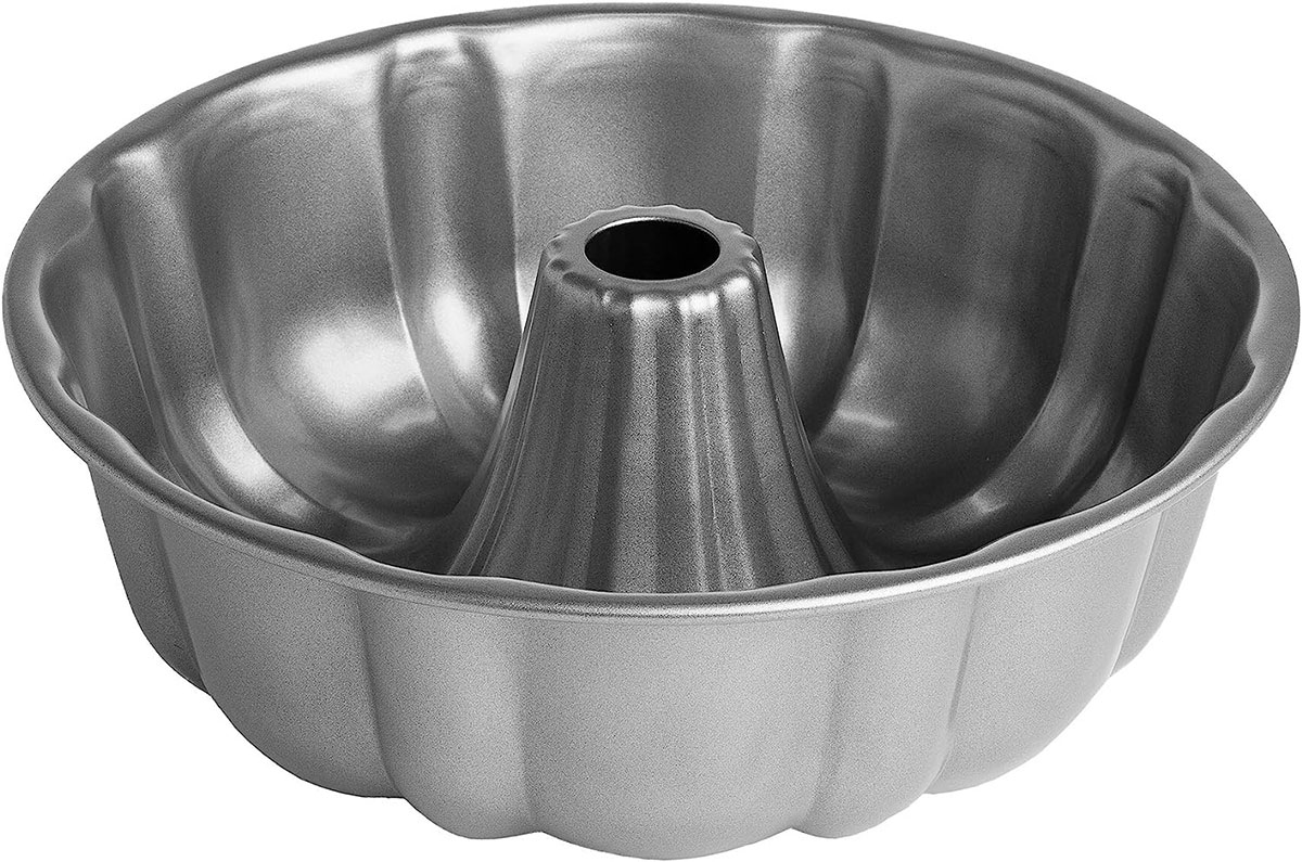 Cake Baking Pan Sizes: Conversion Chart & Filling Guide