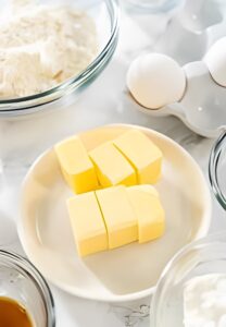 Top 10 Substitutes for Heavy Cream That Work In A Pinch