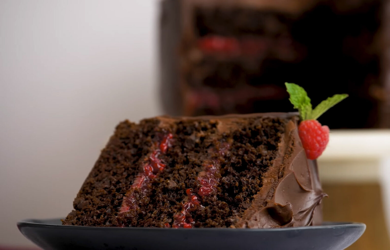 Dark Chocolate Raspberry Cake Cake Recipe