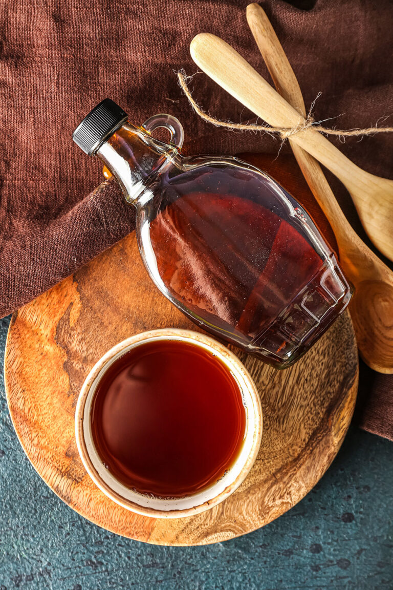 17 Maple Syrup Substitutes: What Alternatives For Baking?