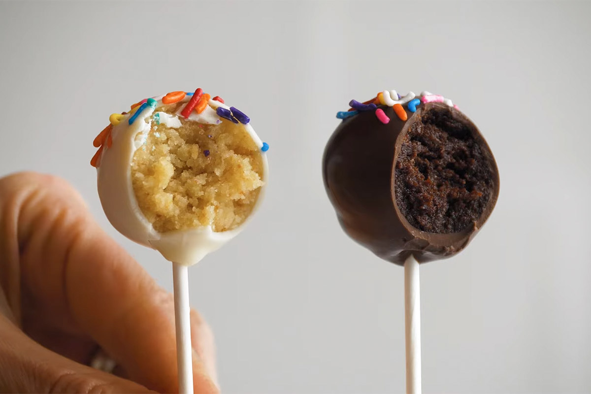 Easy Homemade Cake Pops Recipe