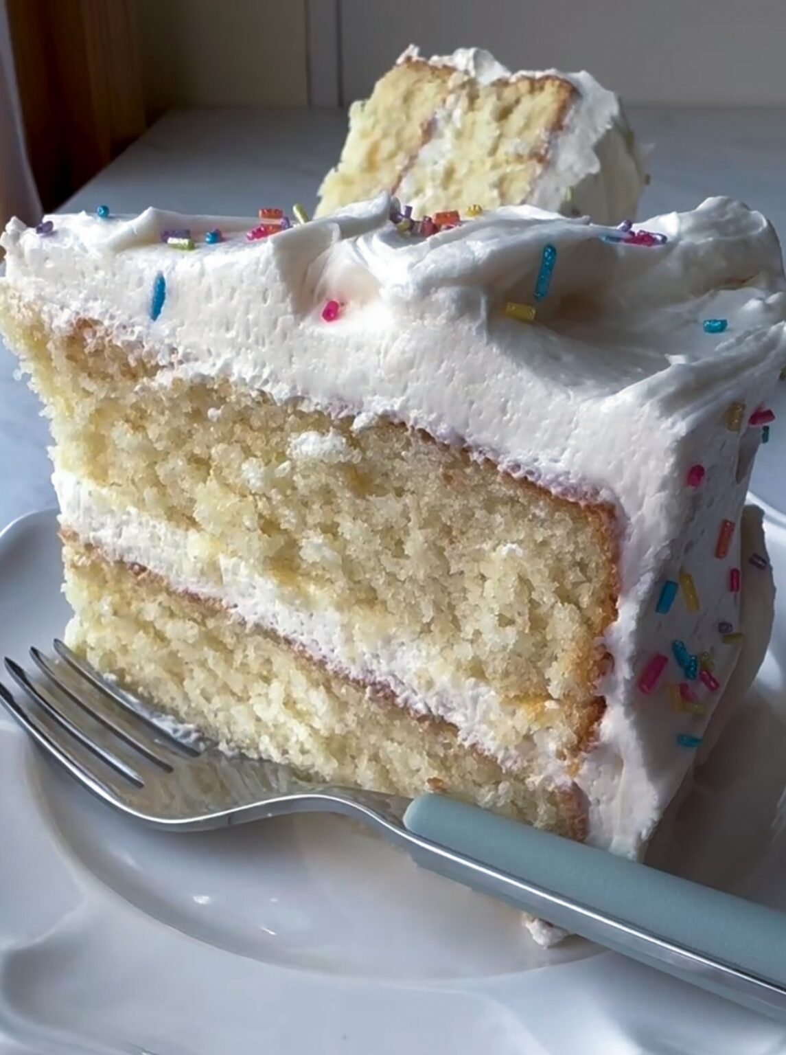 Easy Homemade White Cake Recipe