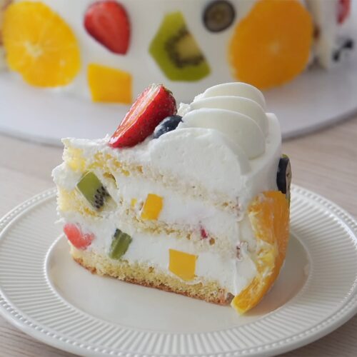 Fresh Cream Cake Strawberries & Cream Cake The Baking Explorer